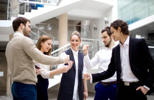 Team Building Vs Team Bonding KDM Events team-building-vs-team-bonding-kdm-events